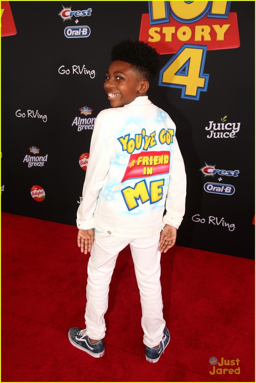 The Lion King's JD McCrary Wears Cowboy Look For 'Toy Story 4' Premiere ...