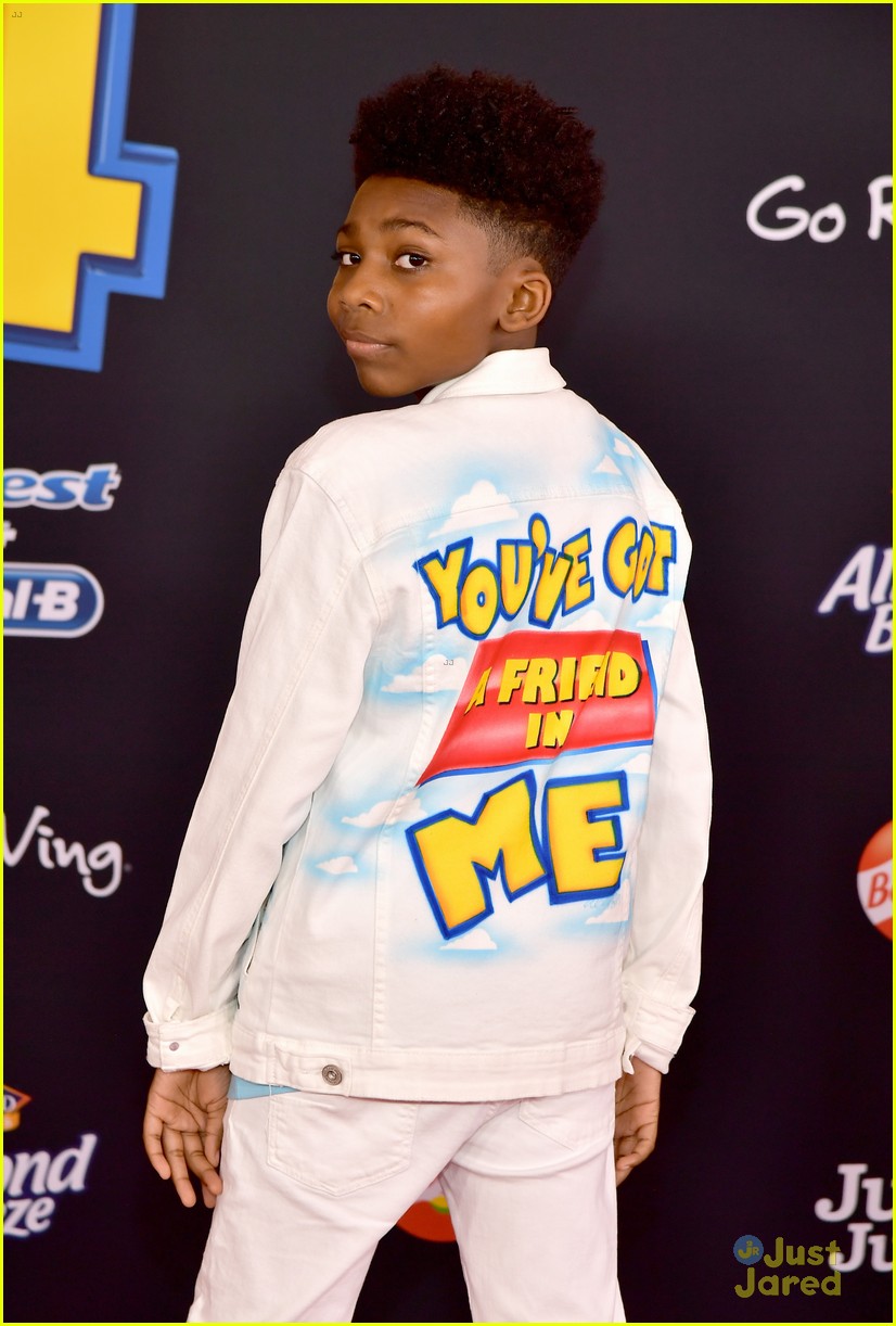 The Lion King's JD McCrary Wears Cowboy Look For 'Toy Story 4' Premiere ...
