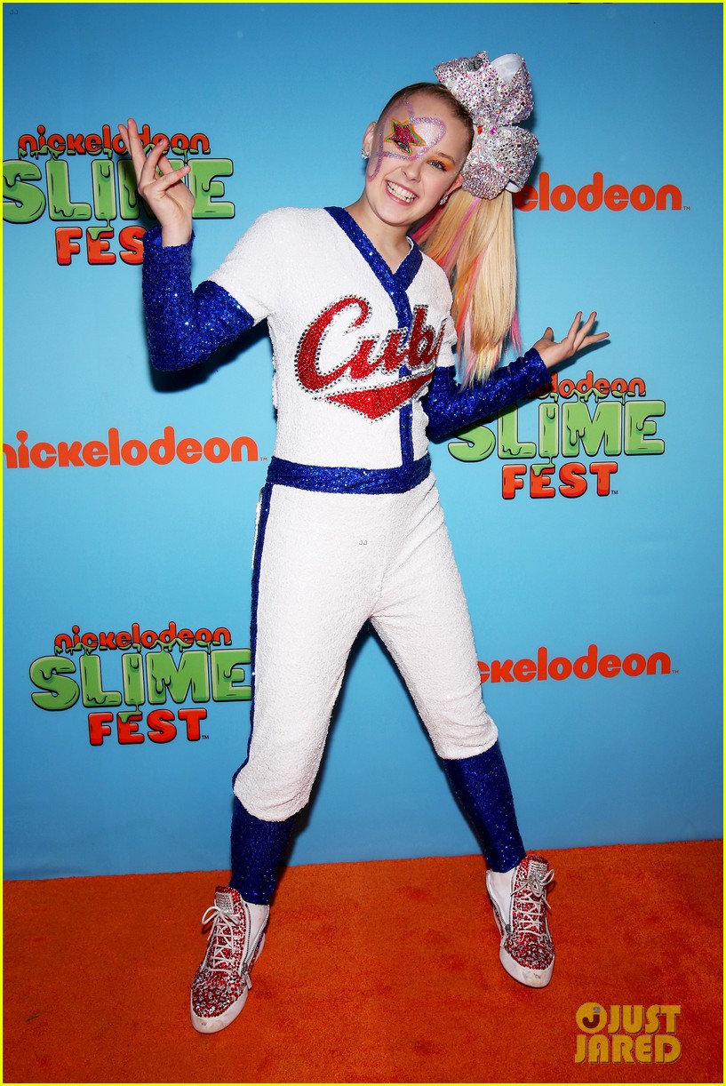 JoJo Siwa Owns the Stage at Nickelodeon Slimefest! | Photo 1241292 ...