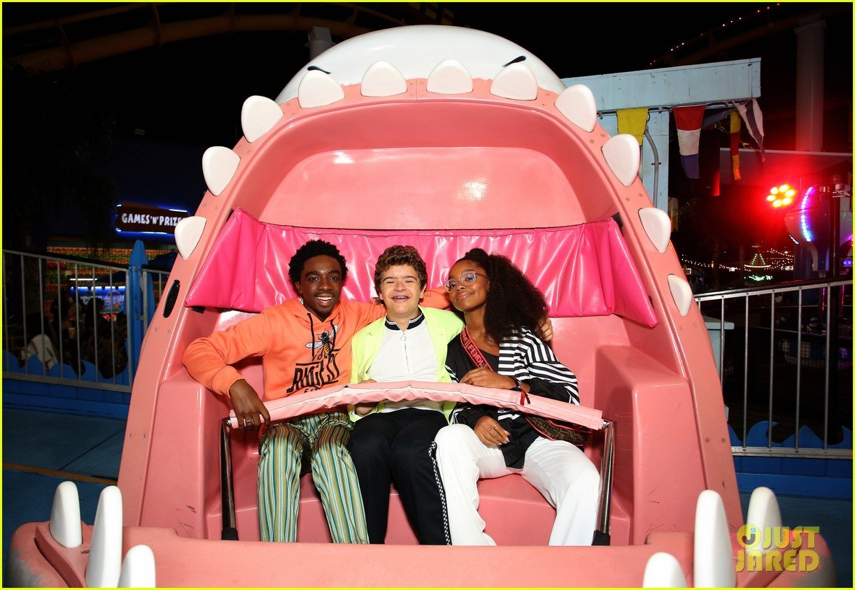 Millie Bobby Brown Tore Up The Dance Floor at 'Stranger Things ...