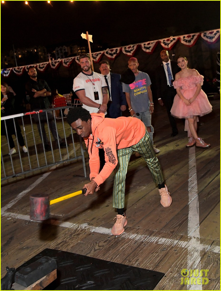 Millie Bobby Brown Tore Up The Dance Floor at 'Stranger Things ...