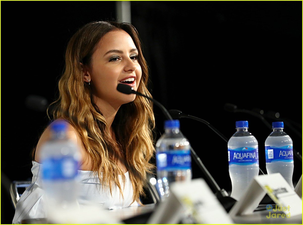 Full Sized Photo of aimee carrero marcus scribner shera panel sdcc 01 ...