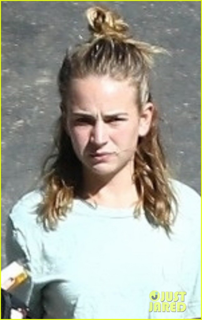 Britt Robertson Makes Ralph's Run After Being Spotted With KJ Apa at ...