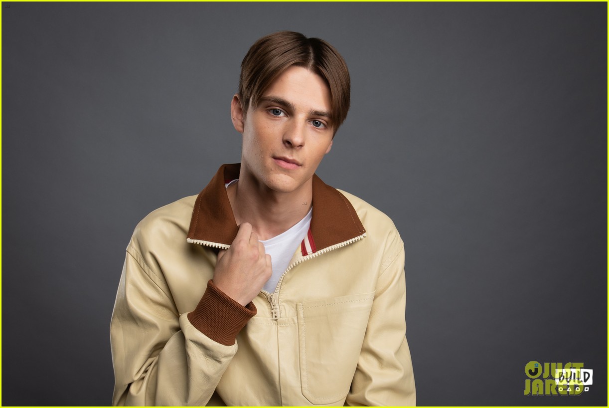 Corey Fogelmanis Is Obsessed With Hulus Into The Dark Anthology