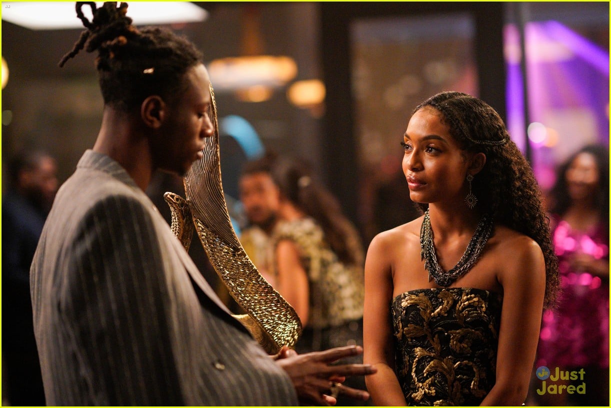 Aaron Throws A Very Classy Gala on Tonight's 'Grown-ish' | Photo ...