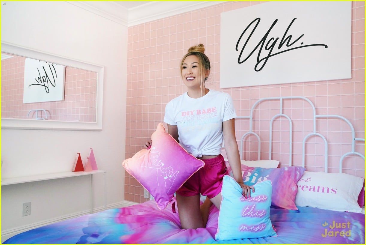 LaurDIY Launches New Bedding Collection & We Need It All! | Photo ...