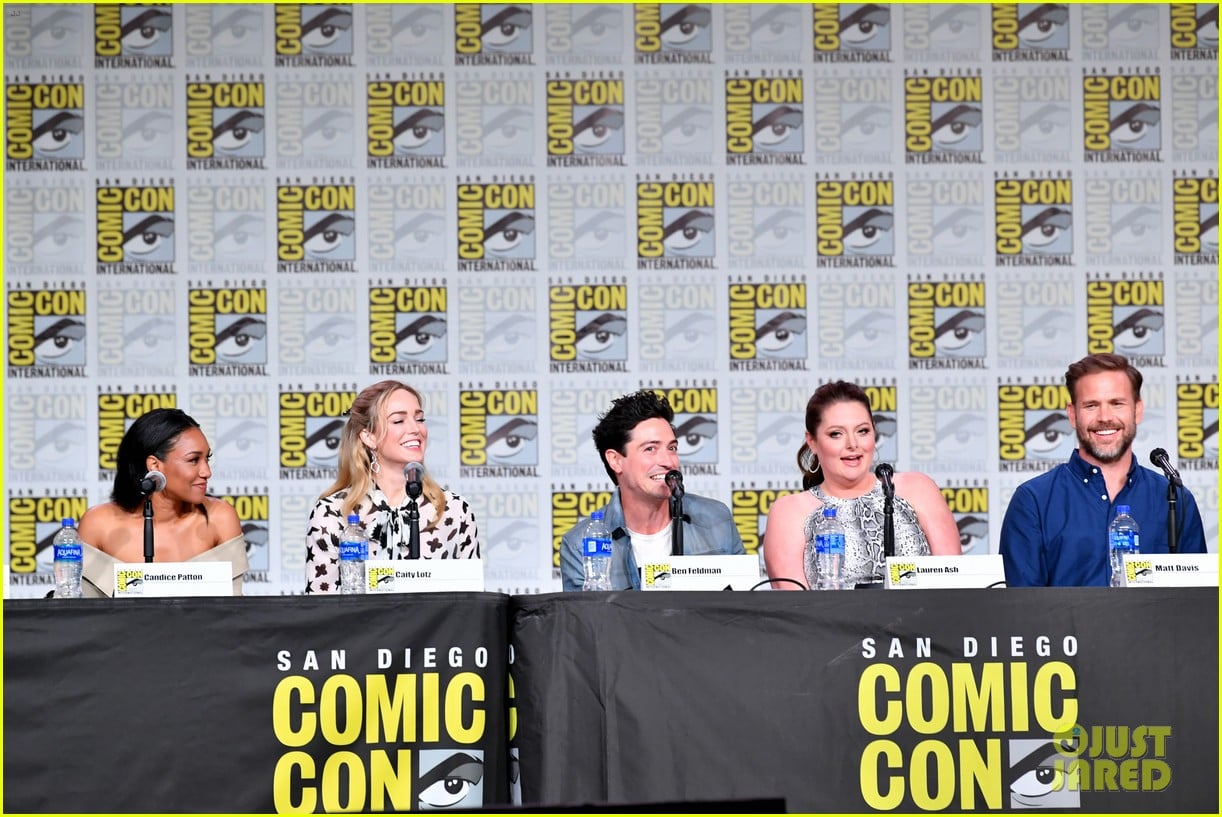 Legends of Tomorrow's Caity Lotz Will Make Directorial Debut in Season ...