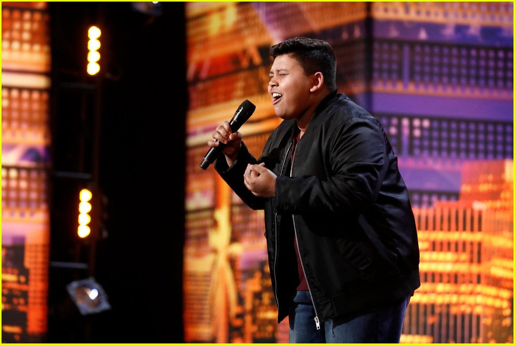 Watch 12-Year-Old Singer Luke Islam Get AGT's Final Golden Buzzer ...