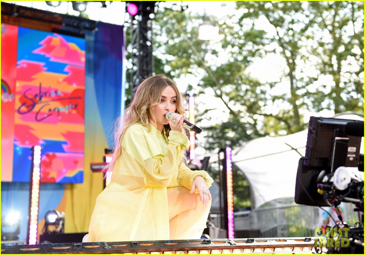 Sabrina Carpenter Takes Over 'Good Morning America' Summer Concert ...