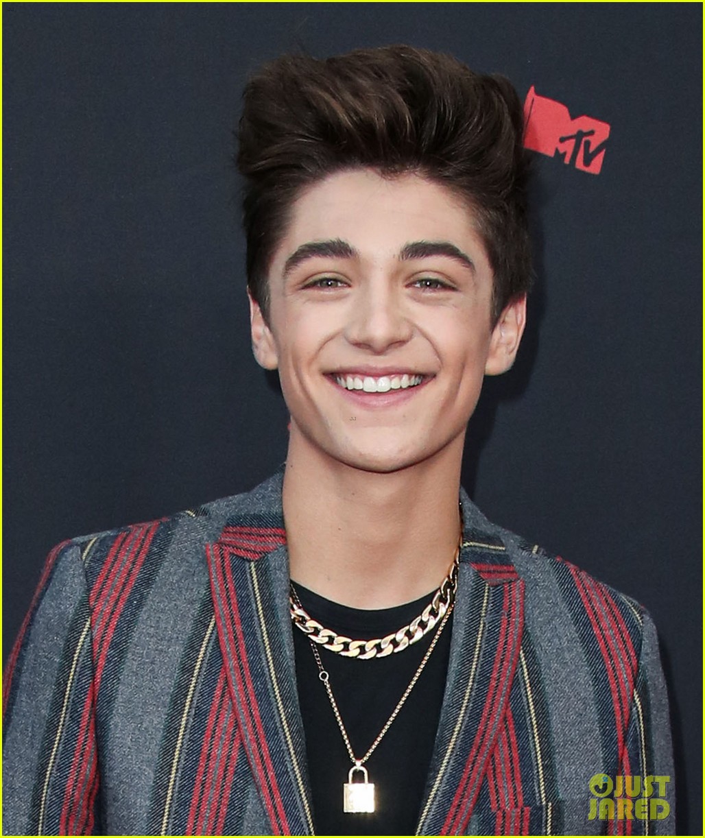Asher Angel