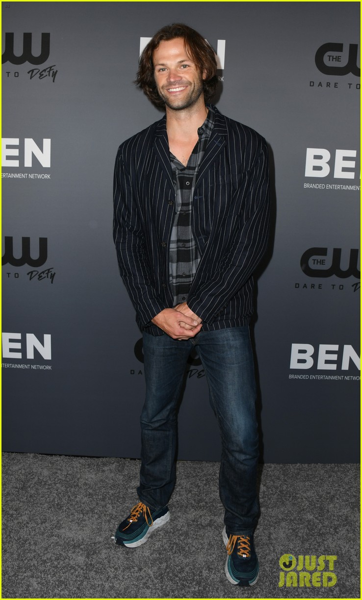 Jensen Ackles Joins Jared Padalecki at the Summer TCAs 2019! | Photo ...