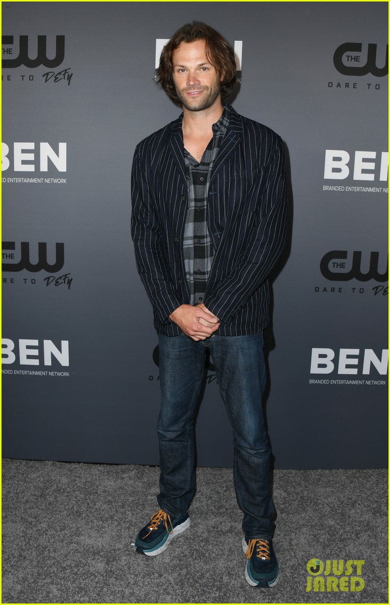 Jensen Ackles Joins Jared Padalecki at the Summer TCAs 2019! | Photo ...