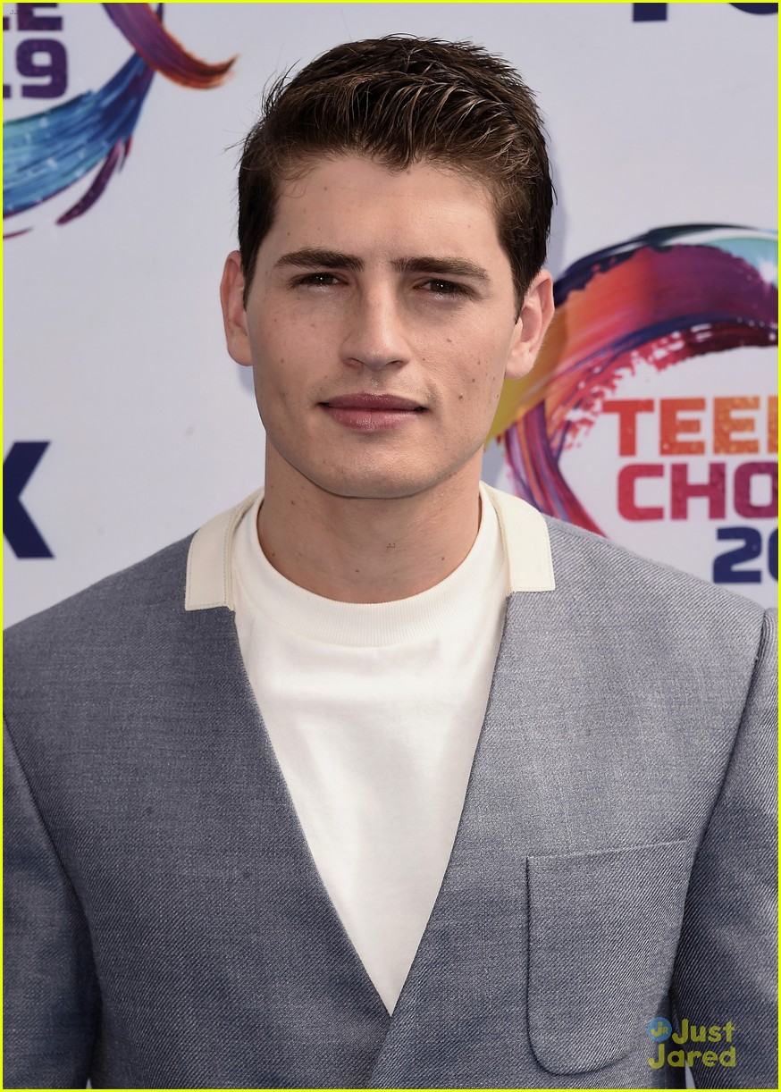 Full Sized Photo of laura marano gregg sulkin michelle randolph tca 03 ...
