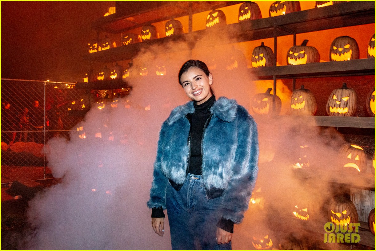 Euphoria's Storm Reid & Sydney Sweeney Get First Look at LA's Haunted ...