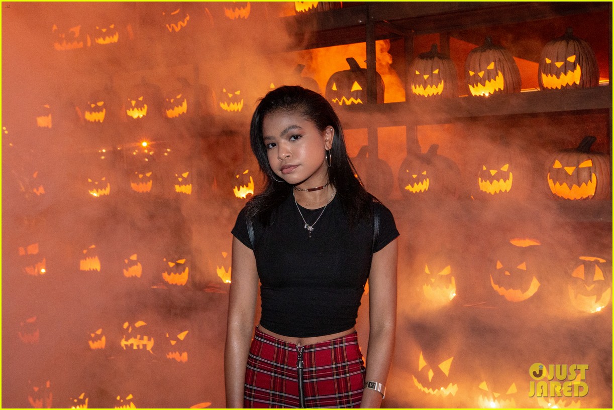 Euphoria's Storm Reid & Sydney Sweeney Get First Look at LA's Haunted ...