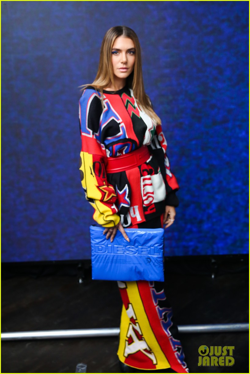 Tana Mongeau Joins Sofia Richie at Diesel & A-Cold-Wall's Fashion Dinner | Photo 1259030 - Photo ...
