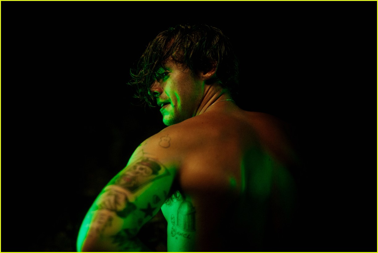 Harry Styles Releases New Song 'Lights Up' - Listen Now! | Photo ...