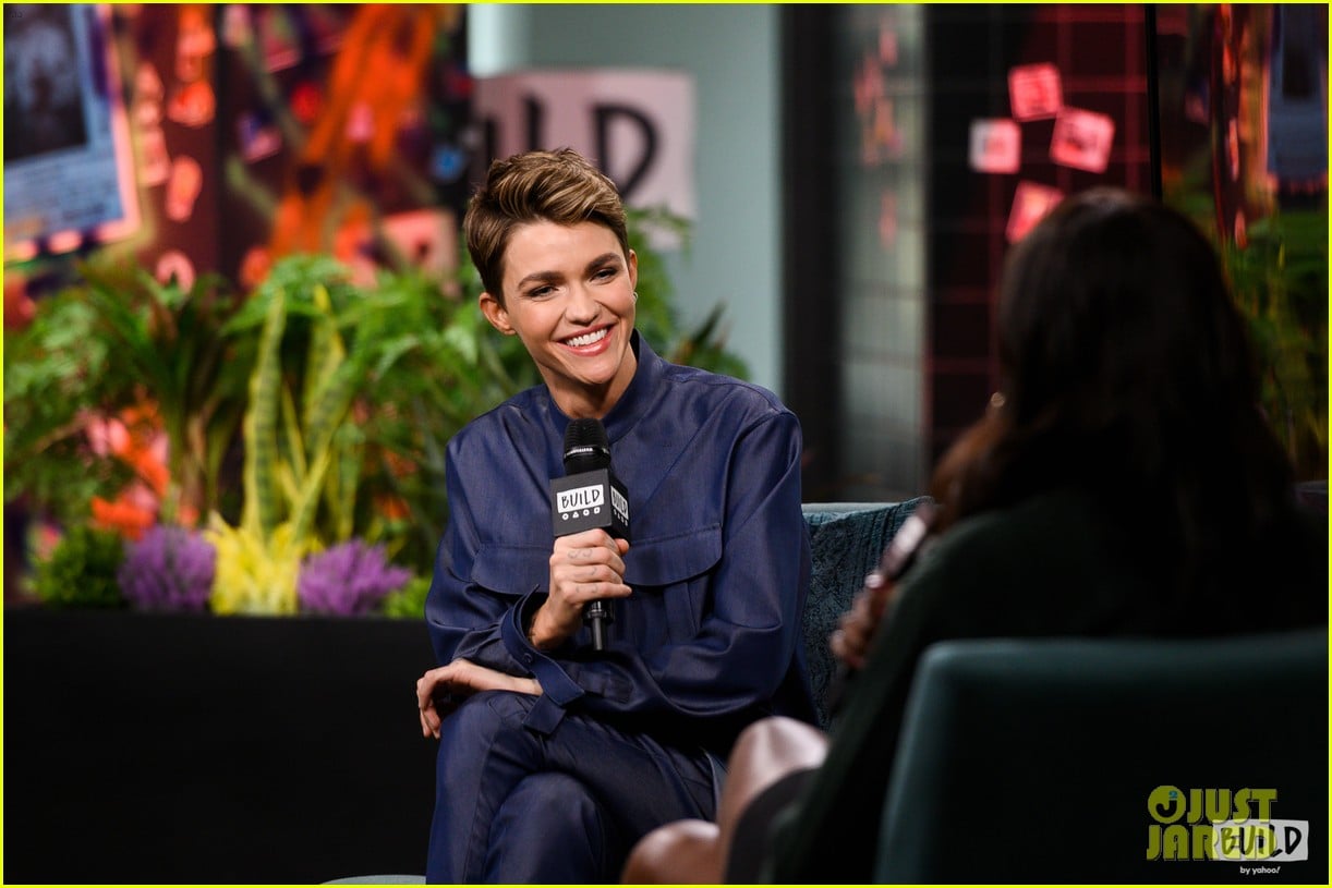 Ruby Rose Calls Rachel Skarsten's Alice on 'Batwoman' a 'Sociopath ...