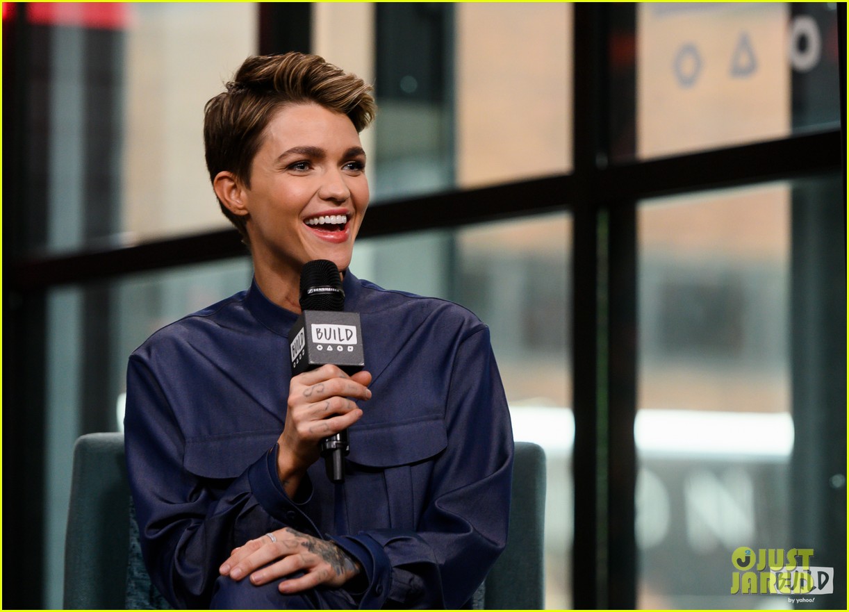 Ruby Rose Calls Rachel Skarsten's Alice on 'Batwoman' a 'Sociopath ...