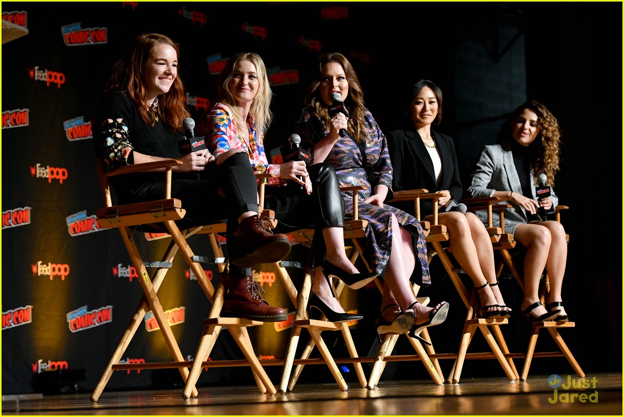 Full Sized Photo of shera netflix season four promo nycc 13 | AJ ...