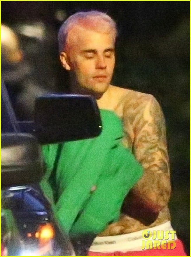 Jusitn Bieber is Showing Off His New Pink Hair! | Photo 1275137 - Photo ...