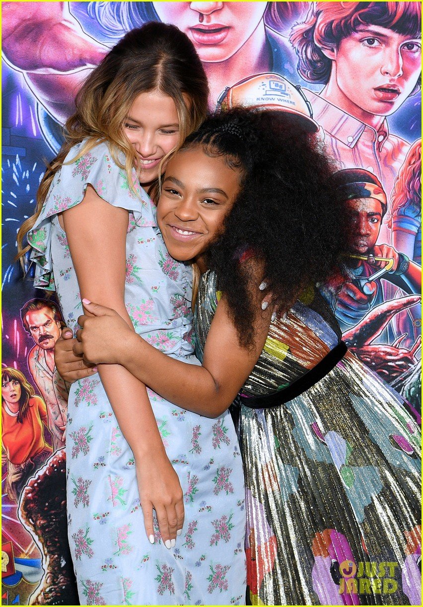 Millie Bobbie Brown & Priah Ferguson Hug It Out at 'Stranger Things ...