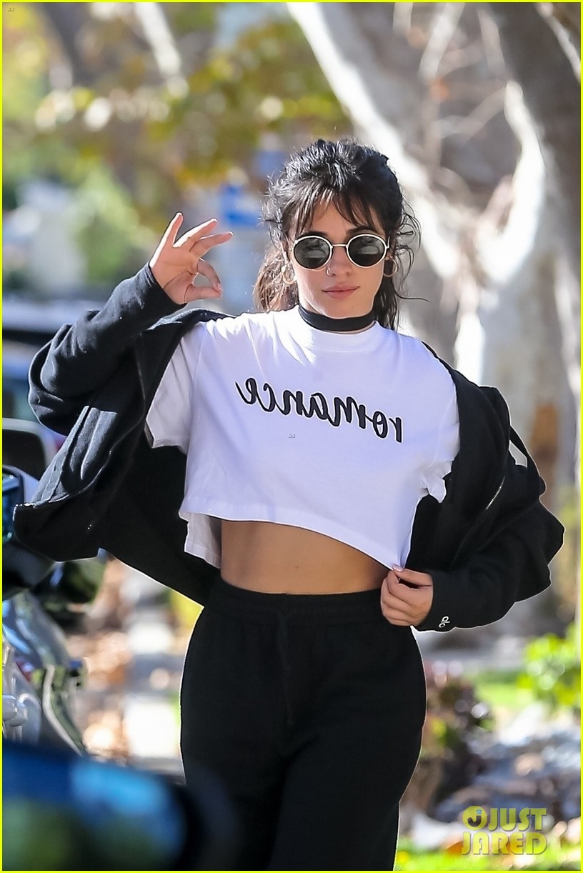 Camila Cabello Loves Doing Silly Poses For Paparazzi And We Love Her For