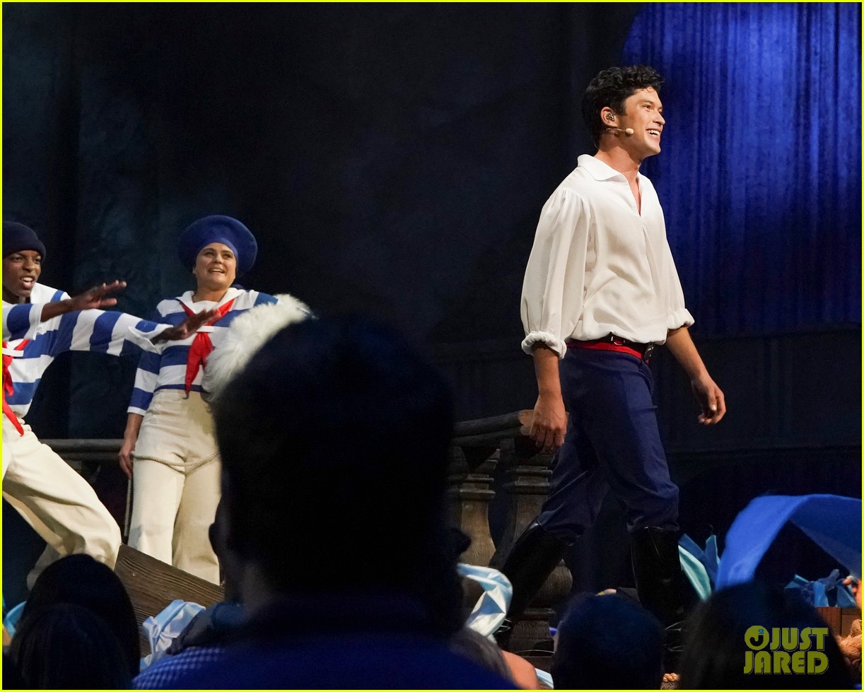 Graham Phillips Performs 'Fathoms Below' On 'The Little Mermaid Live ...