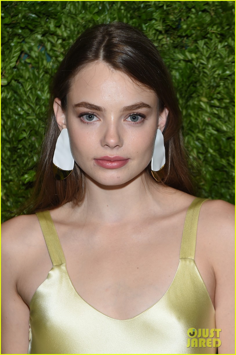 Looking For Alaska's Kristine Froseth Looks Lovely at the CFDA Vogue ...
