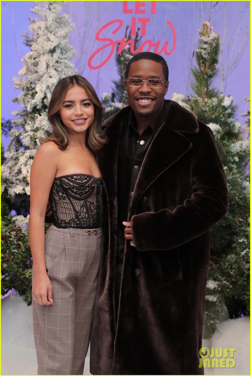 Mitchell Hope Kisses Kiernan Shipka at 'Let It Snow' Photocall! | Photo ...