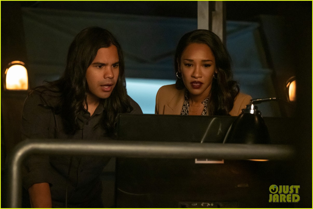 Team Flash Fights Against Bloodwork's Growing Army On The Flash's ...