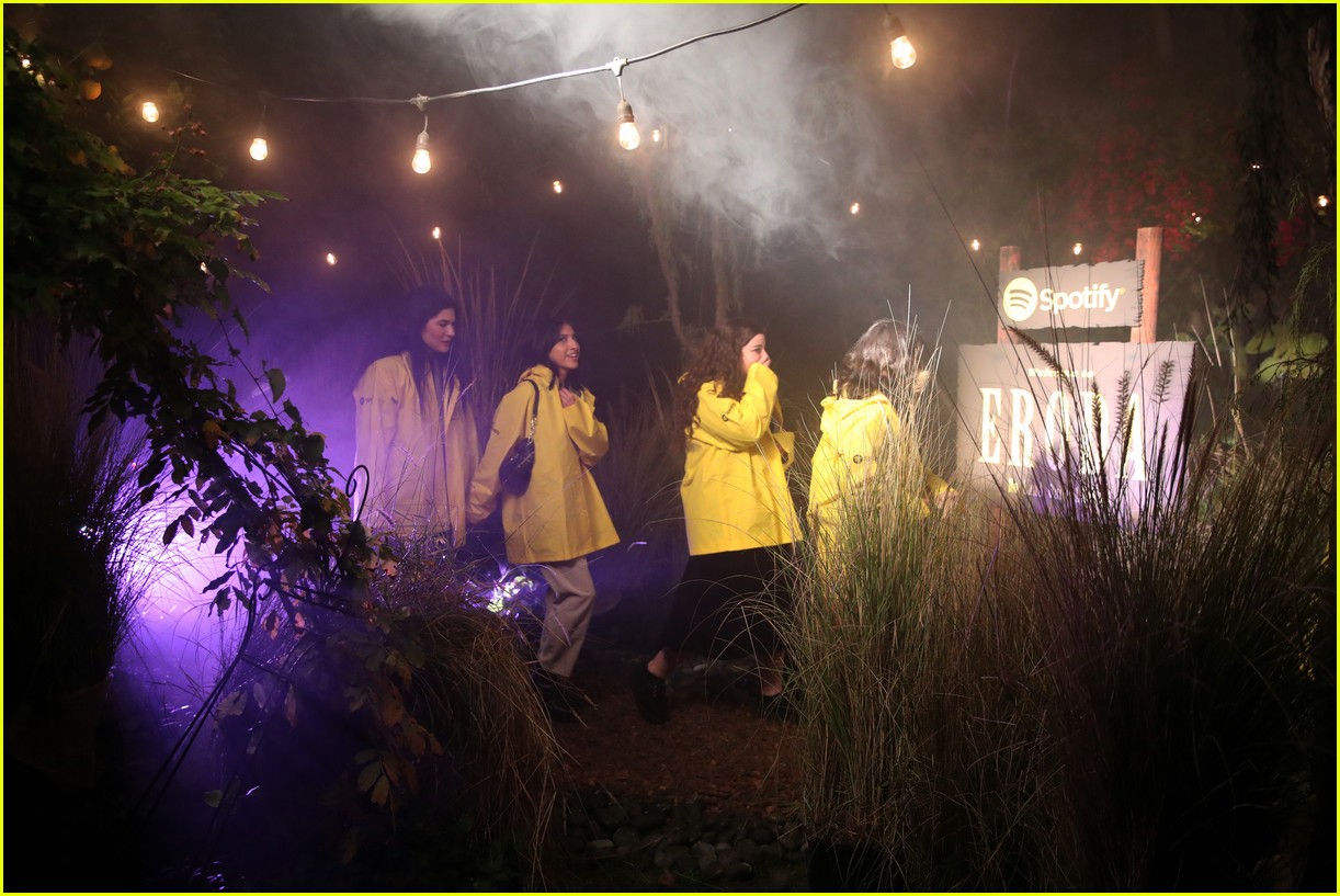 Harry Styles Attends 'Fine Line' Spotify Listening Party With Fans ...