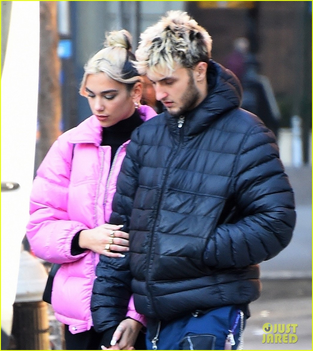 Anwar Hadid Joins Girlfriend Dua Lipa for a Walk Around Town | Photo ...