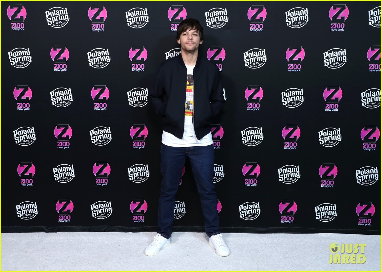 Niall Horan & Lewis Capaldi Ham It Up Backstage at Z100's Jingle Ball ...