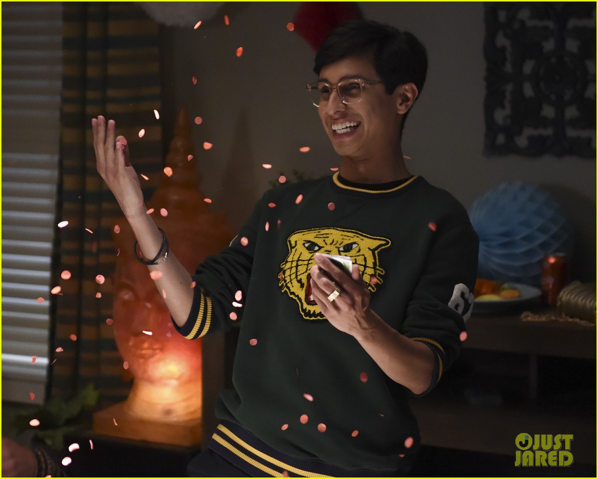 Tensions Are Rising Between Nini & Ricky On 'High School Musical: The ...