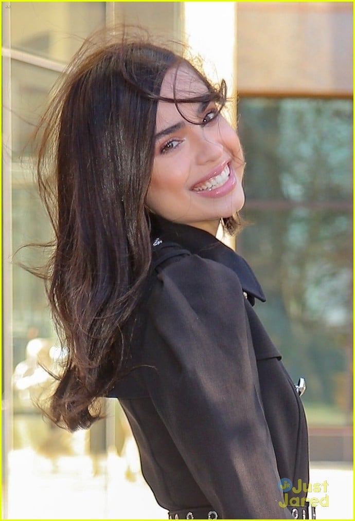 Full Sized Photo of sofia carson talks giving tuesday nyc 02 | Sofia ...