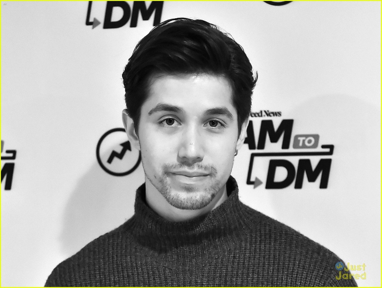 Brandon Larracuente Talks 'Party of Five' Ahead of Premiere: 'I Feel ...