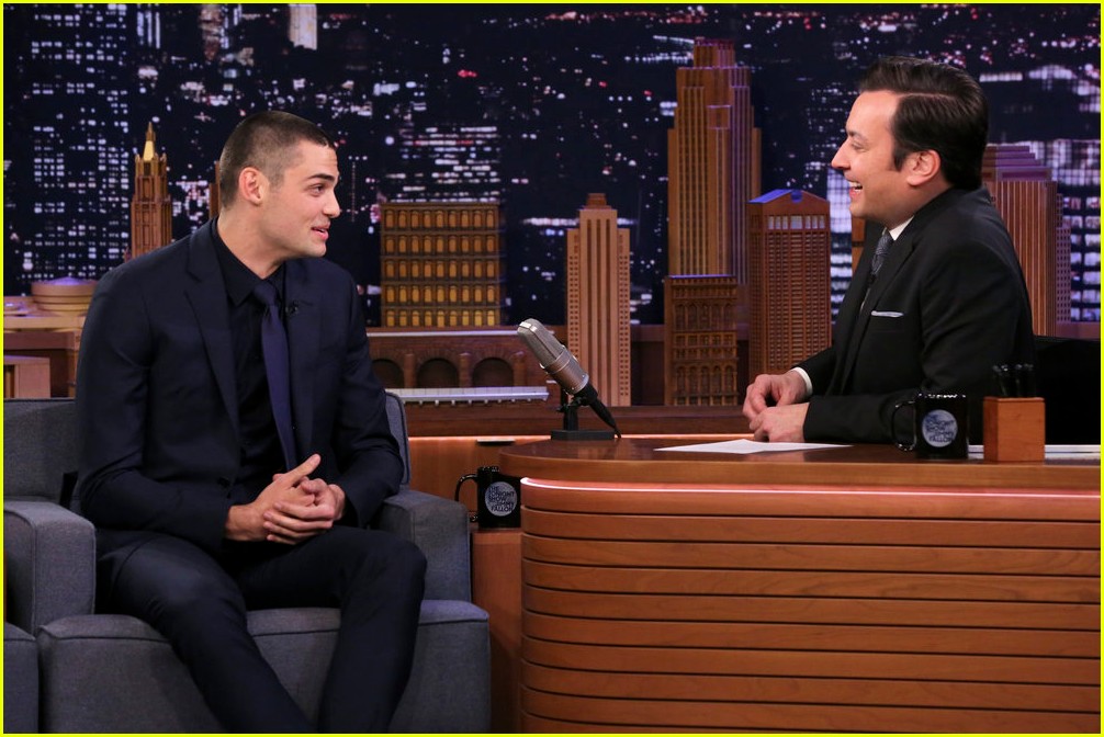 Noah Centineo Gets Soaked During 'Water War' With Jimmy Fallon - Watch ...