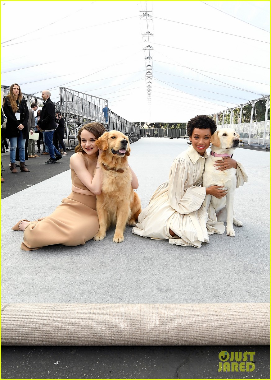 SAG Nominee Joey King Helps Roll Out Red Carpet for Sunday's Big Event ...