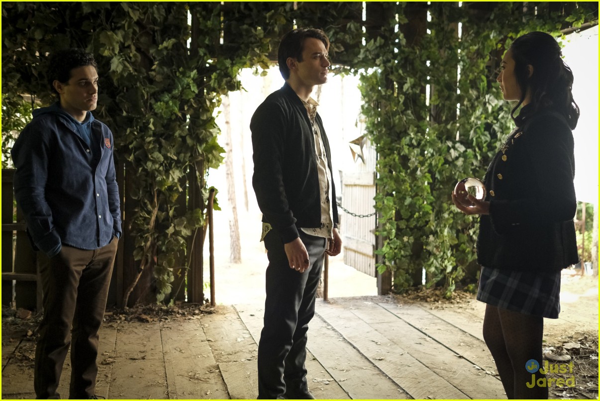 Landon Gets To Know Sebastian More on 'Legacies' Mid Season Premiere ...