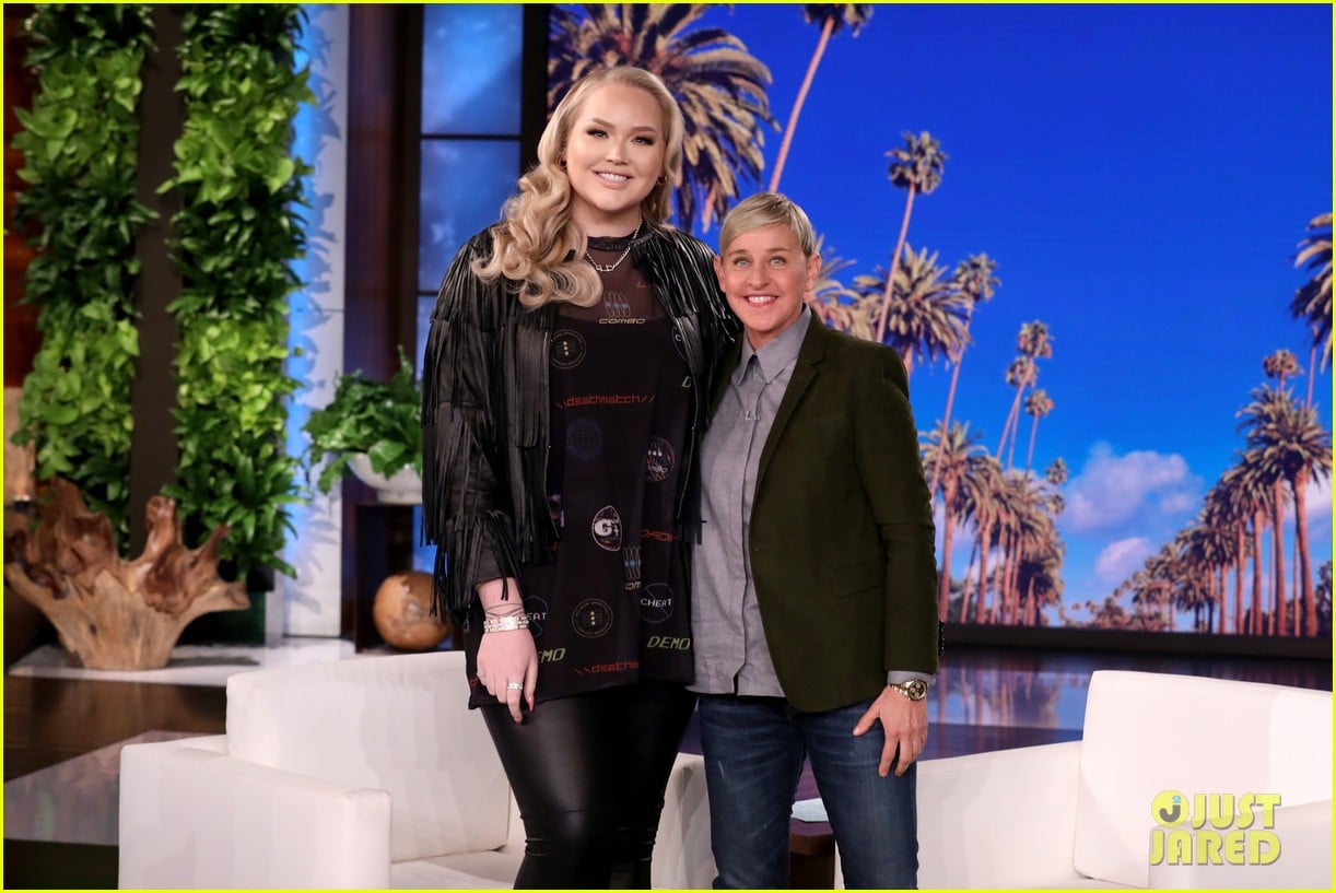 NikkieTutorials Opens Up About Support From Fiance Dylan Before ...