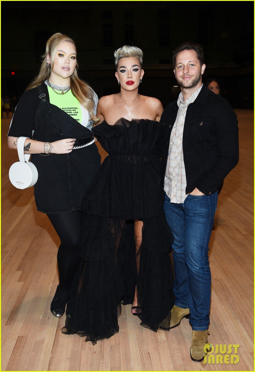 NikkieTutorials Comes Out as Transgender in Emotional YouTube Video ...