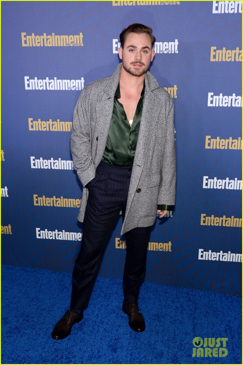 'Stranger Things' Cast Step Out For Entertainment Weekly's SAG Awards ...