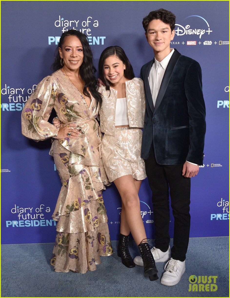 Tess Romero, Gina Rodriguez & More Premiere Disney+ Series 'Diary of a ...