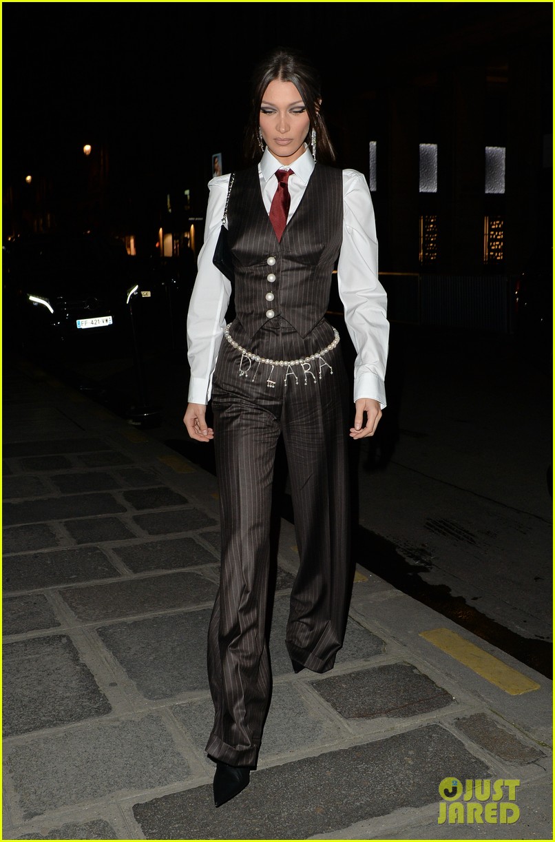 Bella Hadid Suits Up for Night Out in Paris | Photo 1290287 - Photo ...