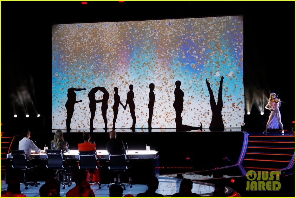 Lindsey Stirling Returning to 'America's Got Talent' As Guest Performer ...