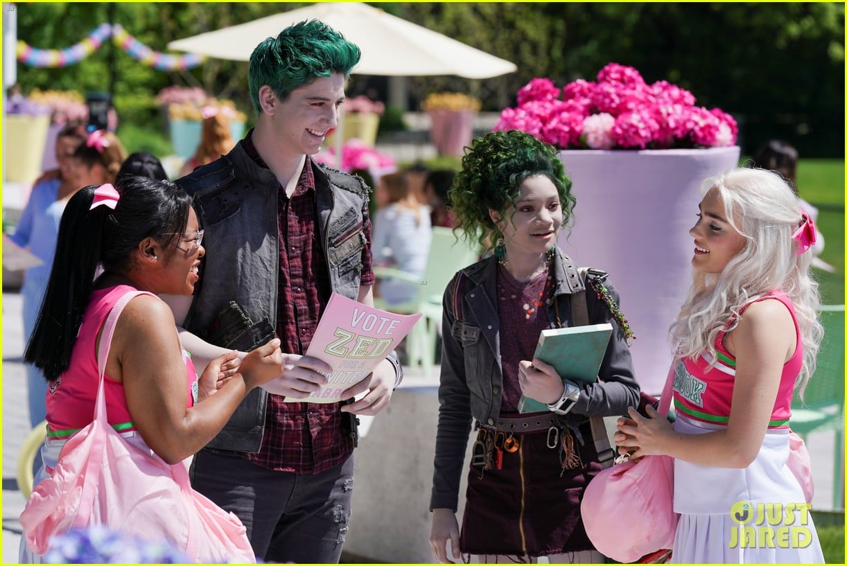 Relive 'Zombies 2' With Every Musical Number Right Here! | Photo ...