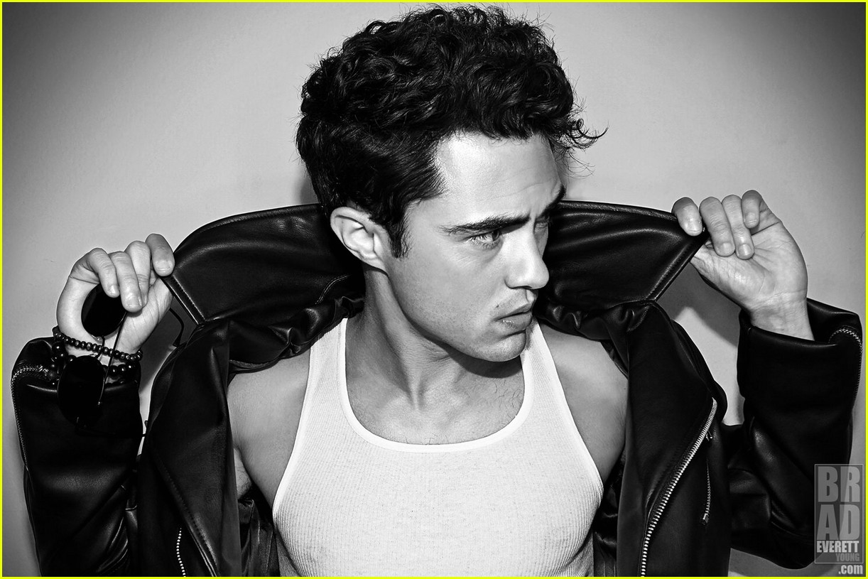 Check Out Darren Barnet's Hot New Photo Shoot! | Photo 1293032 - Photo ...