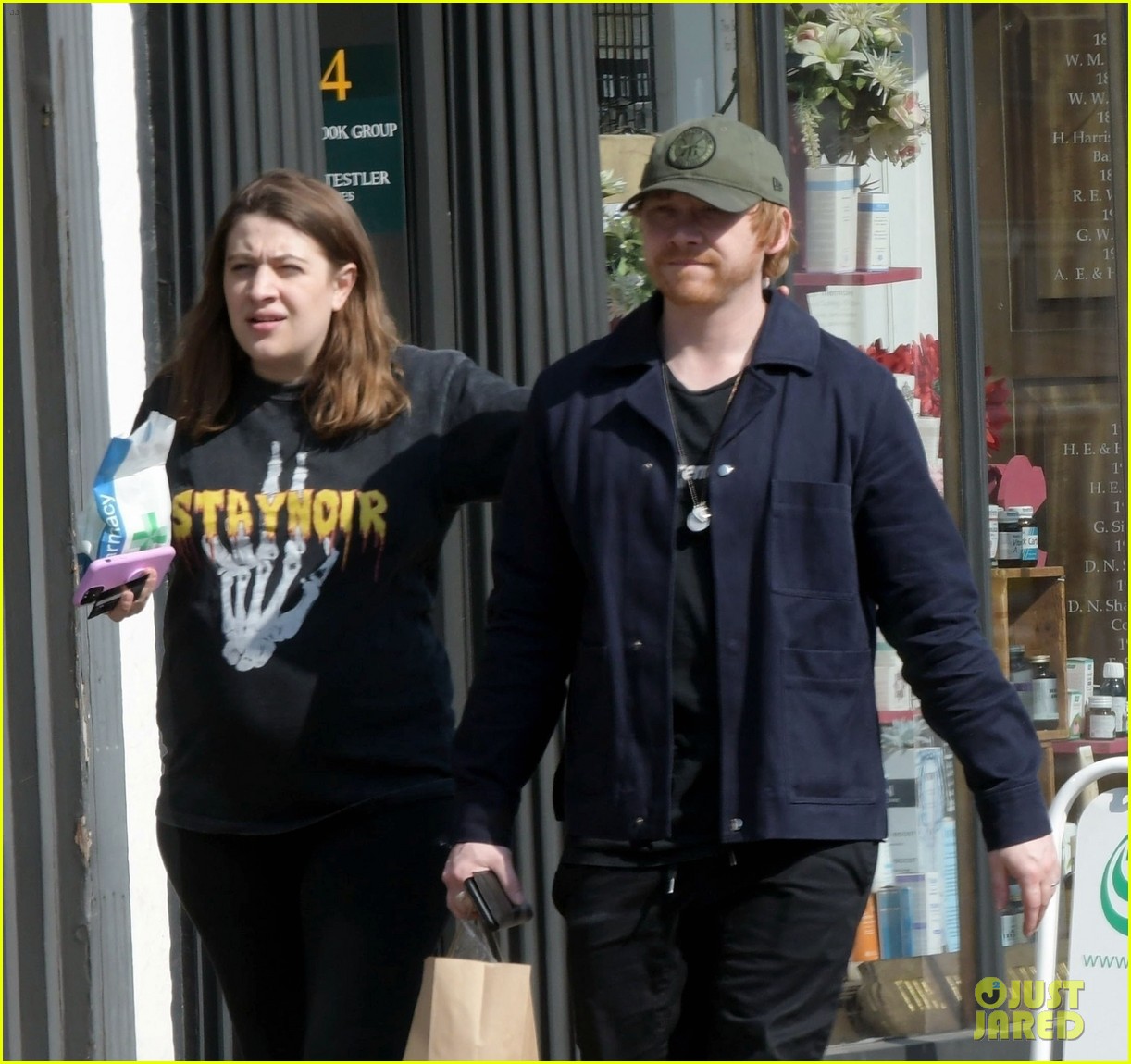 'Harry Potter' Star Rupert Grint & Girlfriend Georgia Groome Are ...