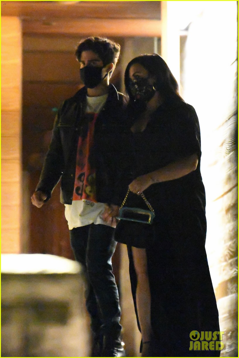 Full Sized Photo of demi lovato max ehrich nobu dinner date 03 | Demi ... Full Sized Photo of demi lovato max ehrich nobu dinner date 03 | Demi ...
